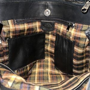 Derek Alexander | Bags | Derek Alexander Black Leather Crossbody Bag ...